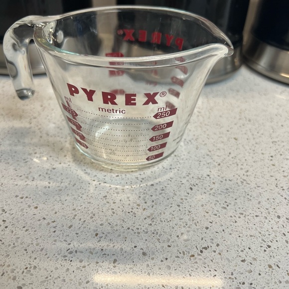Pyrex | Kitchen | Pyrex Glass Measuring Cup | Poshmark